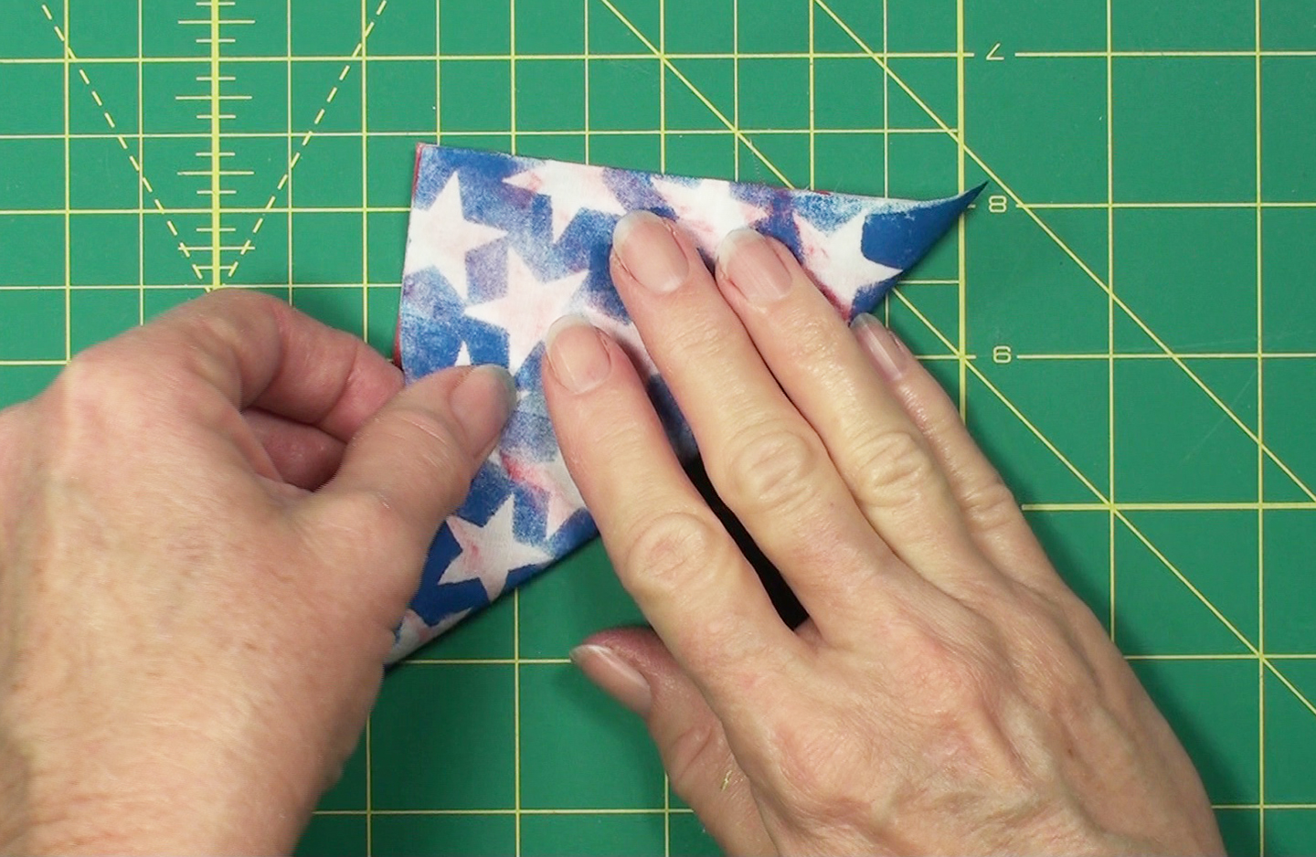 Painting Fabric Pinwheels – Fiber Designs by Ann